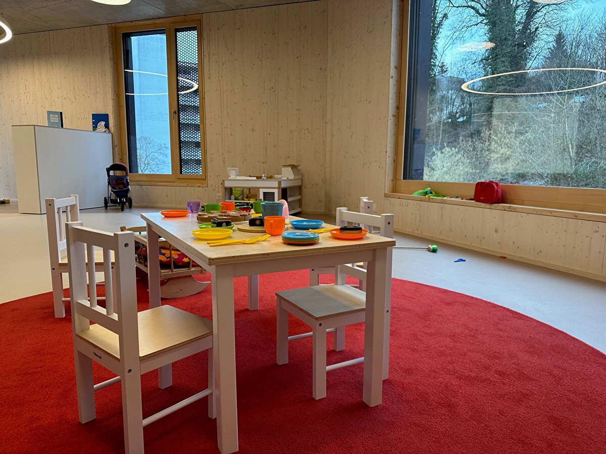 Stadt Kloten - Krippe Looren