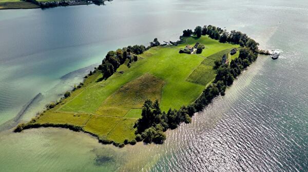 Freienbach - Grosse Ehre für die Insel Ufnau